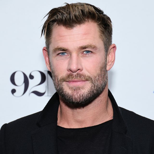 Es que me pasan cosas: el actor Regé-Jean Page es el hombre más guapo ...