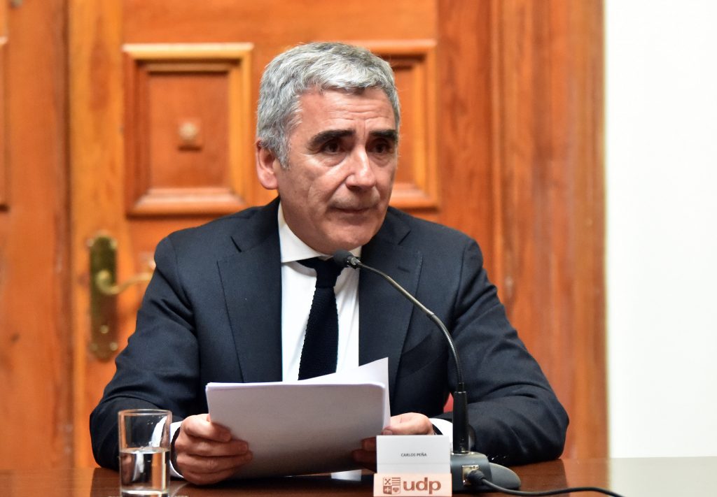 Carlos Peña: “La generación del presidente ha tendido a simplificar los ...