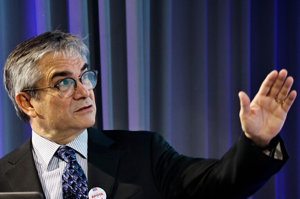 Mario Marcel corrige a expresidente del Banco Central y dice que Chile ...